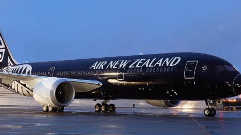 Top 10 Safest Airlines in the World in 2025: Flying High with Trust and ...