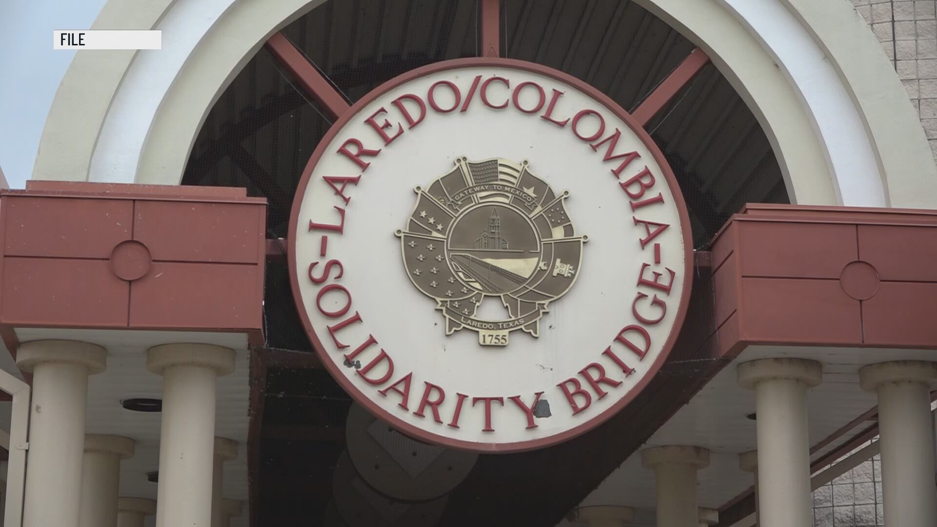 Laredo officials to celebrate bridge expansion approval