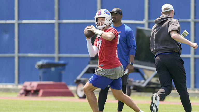 Josh Allen Ditches Nike for New Balance at Bills Minicamp