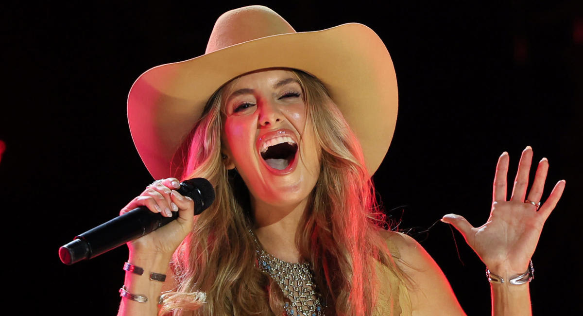 Country Music Hall of Fame Makes Huge Lainey Wilson Announcement