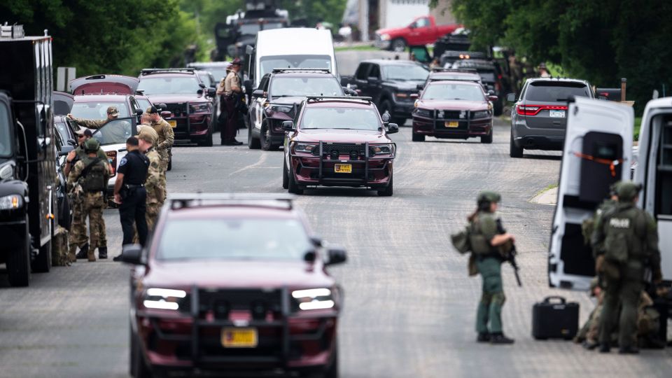 ‘We’re not safe’: US lawmakers demand more be done after political ...