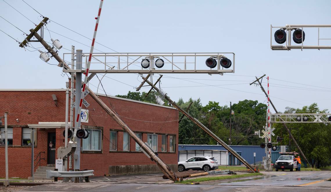 When will your power come back on? Evergy is working on it, getting ...