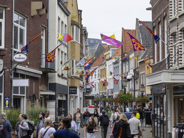 Fronleichnam nach Holland: Haben die Geschäfte am 4. Juni geöffnet?