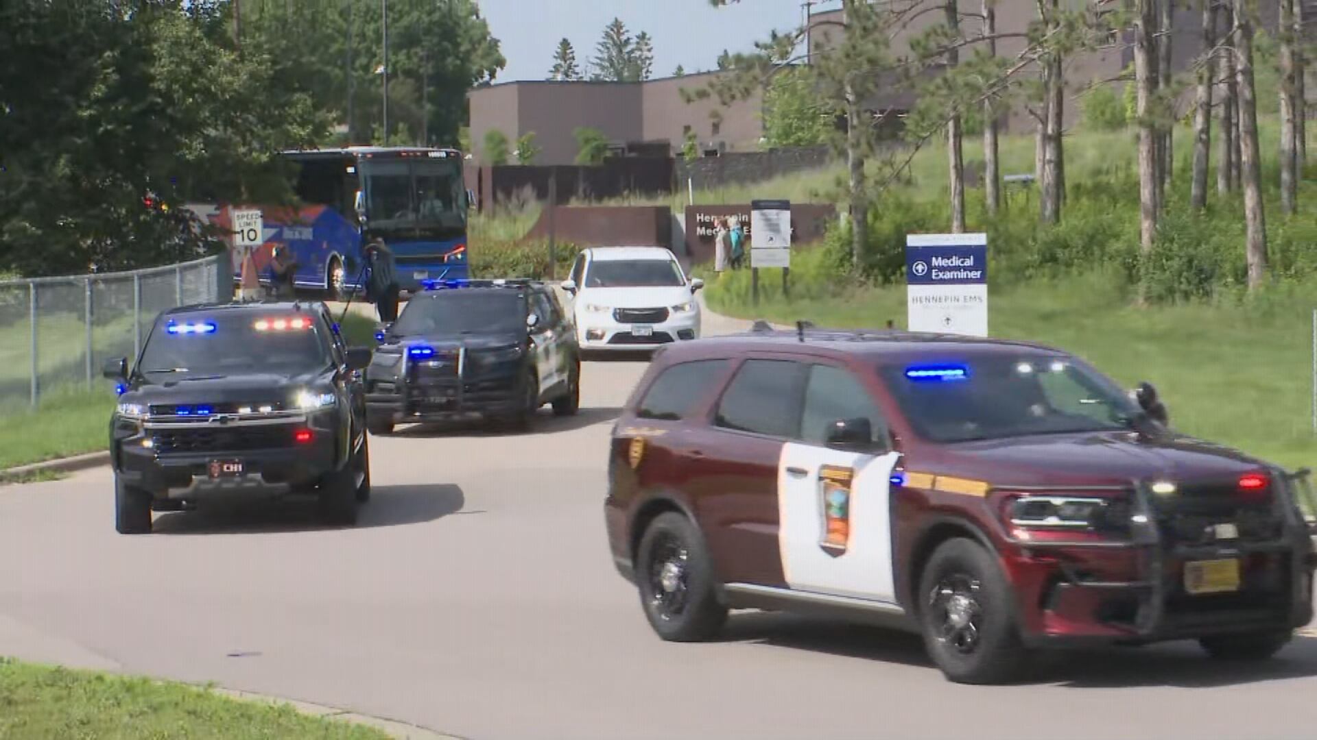 Procession for slain Rep. Melissa Hortman and her husband