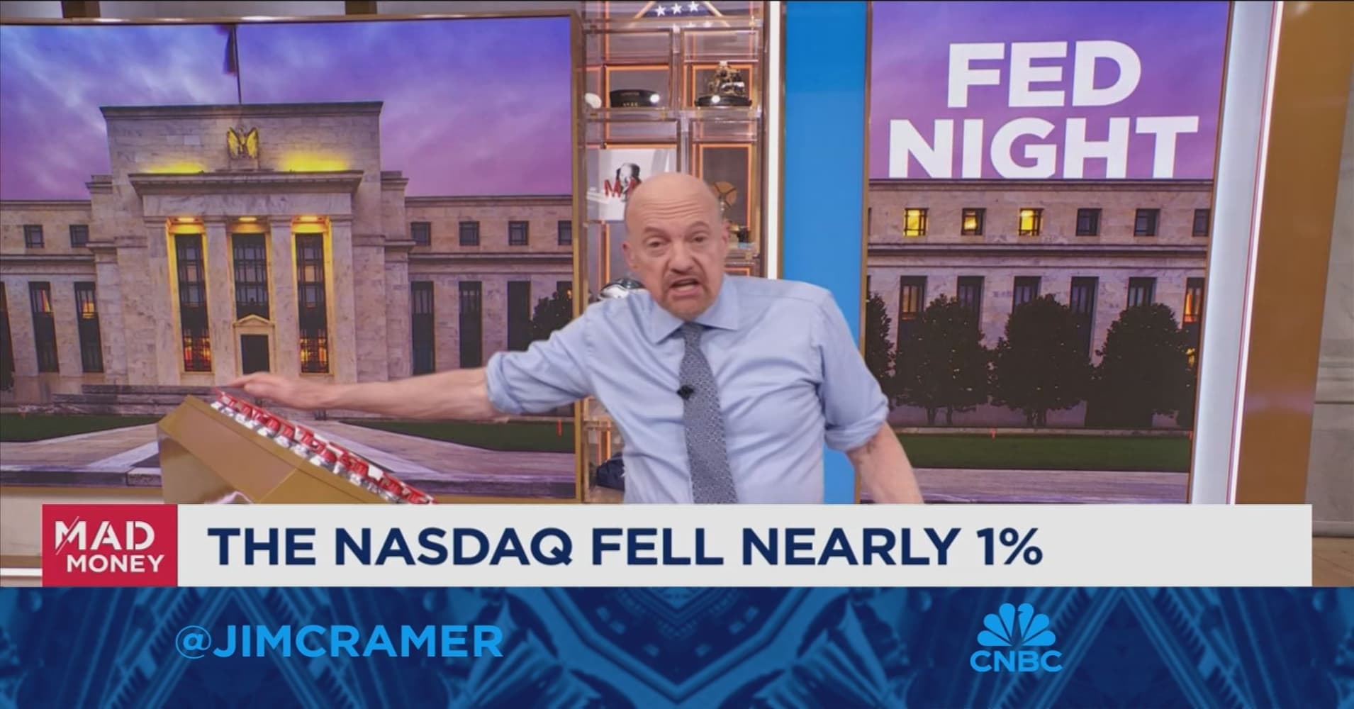 Jim Cramer talks signals he looks for when making sense of the market