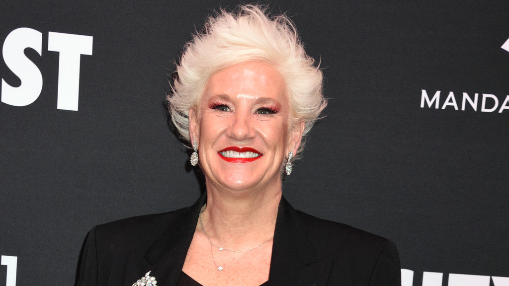 Celebrity chef Anne Burrell dead at 55