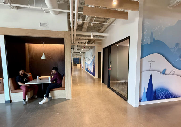 It’s Snowflake season in Bellevue as cloud giant puts cool touches on ...