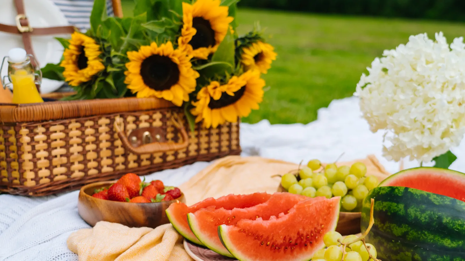 Your At-Home Guide to a Perfect International Picnic Day