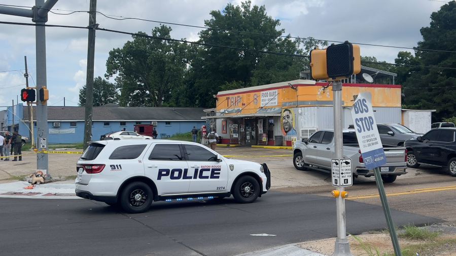 Federal agent hurt after being struck by bullet pieces in Triple S Food ...