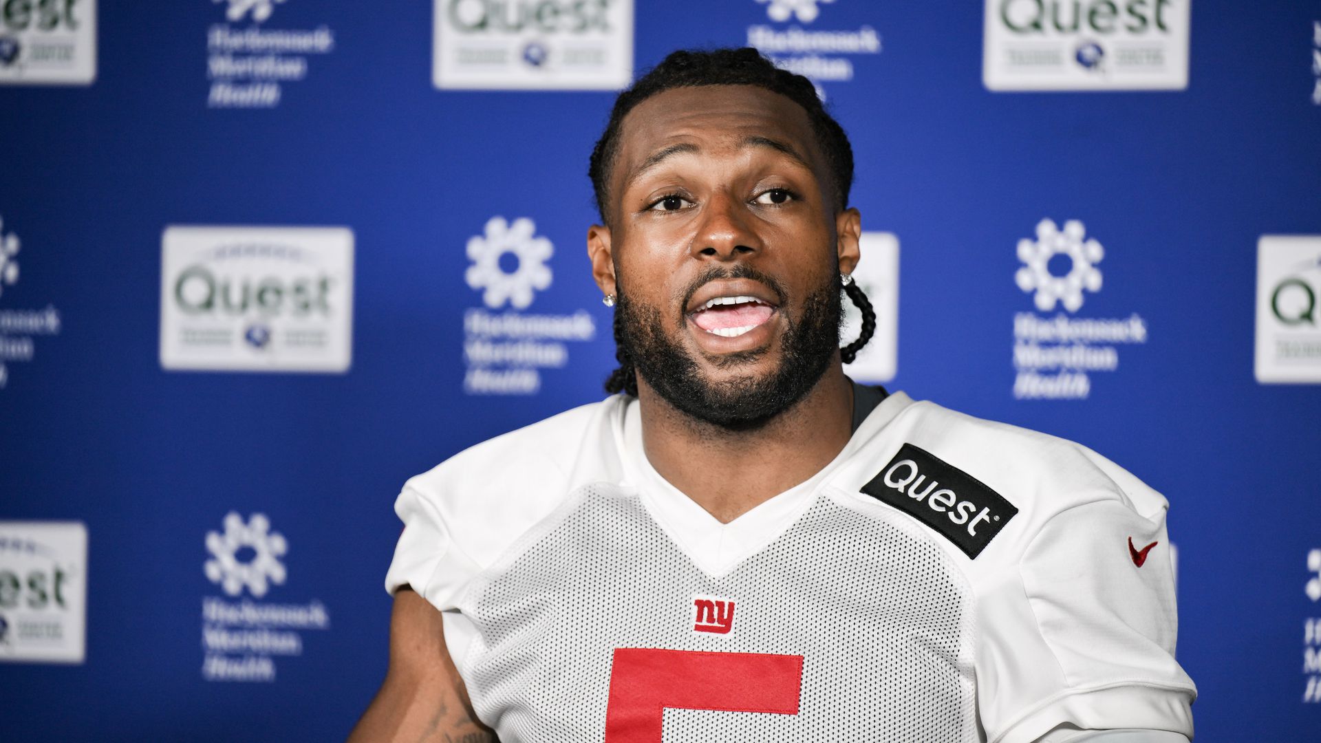 Kayvon Thibodeaux not giving up chase for Michael Strahan’s sack record