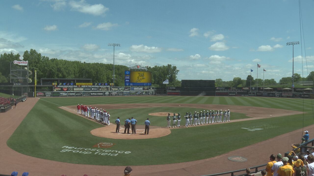 Pacelli advances to D-4 state tournament with 14-2 win over Edgar