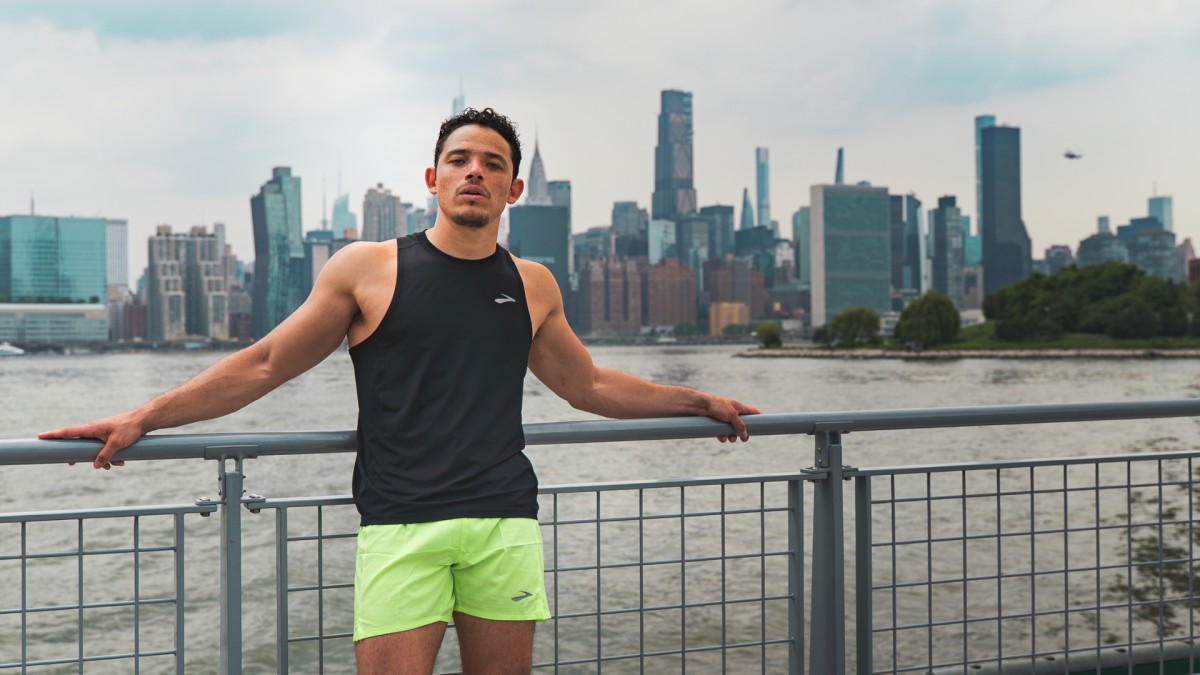 Anthony Ramos Says Running Hurts Like Hell—Here’s Why He’s Doing His ...