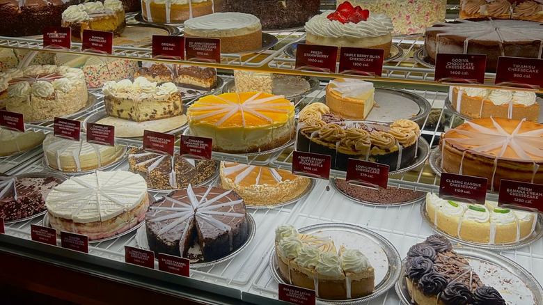 What's Behind The Cheesecake Factory's Famously Massive Menu