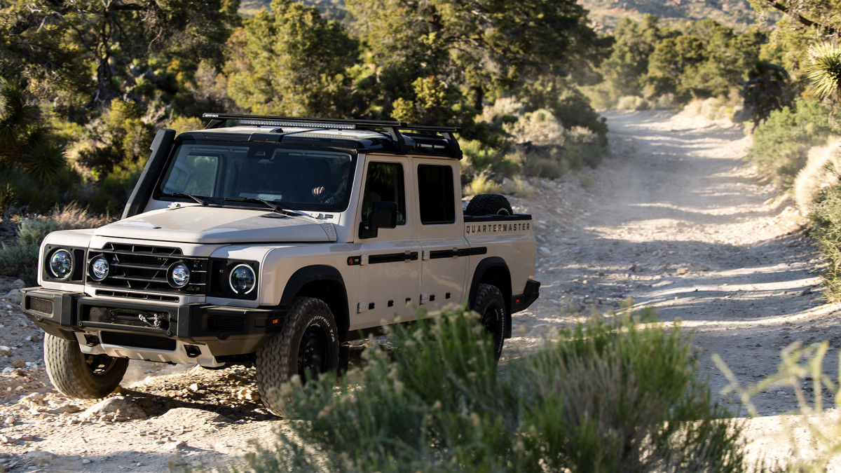 This New SUV Pickup is an Incredible, Retro-Inspired Off-Roader