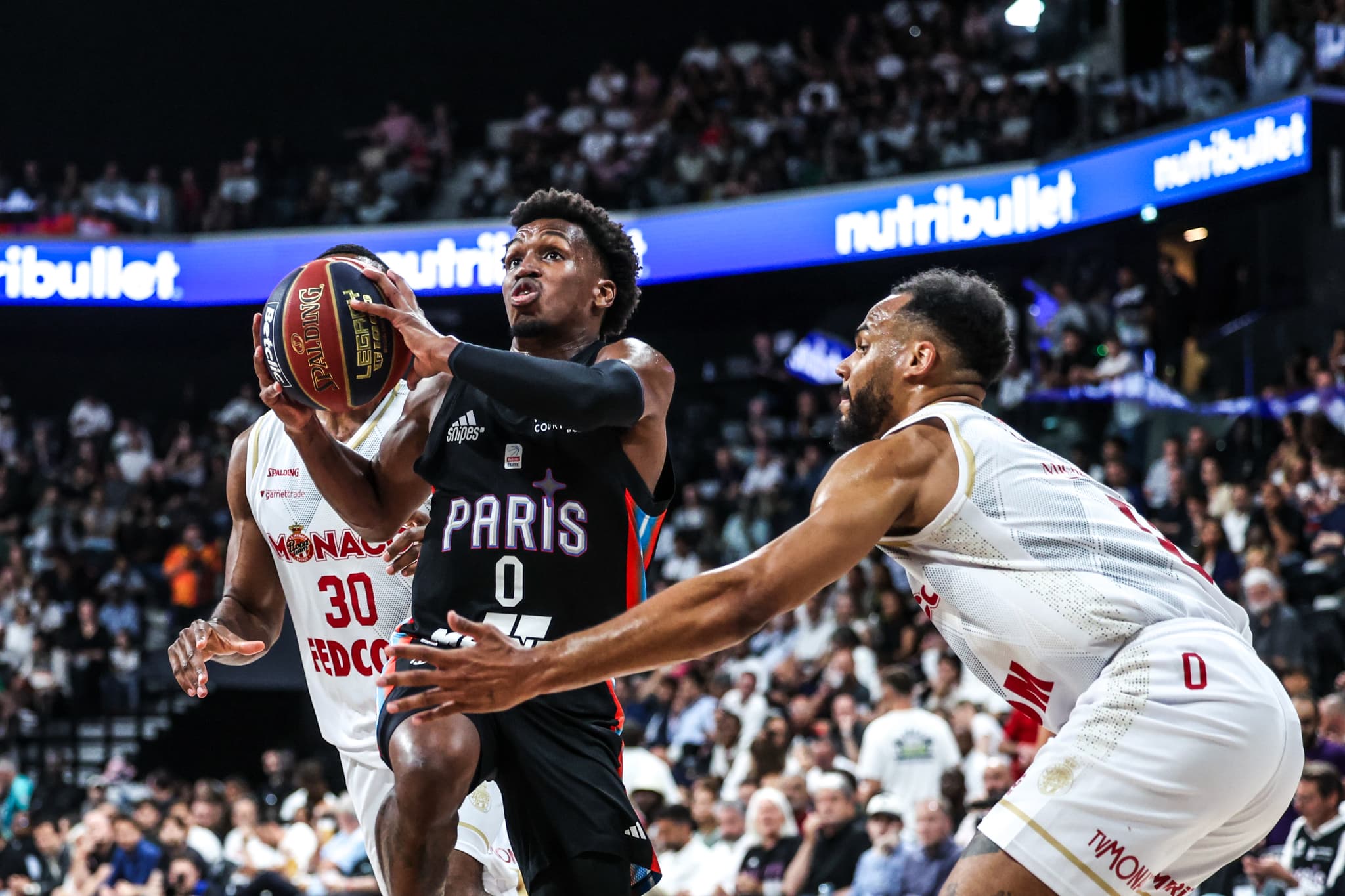 Le Paris Basketball assomme Monaco et n'est plus qu'à une victoire du titre