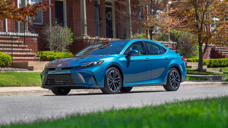 The 2025 Toyota Camry XLE AWD Quietly Reinvents the Midsize Sedan