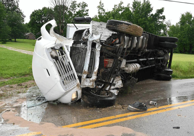 Charges dismissed in crash that killed mom, hurt child