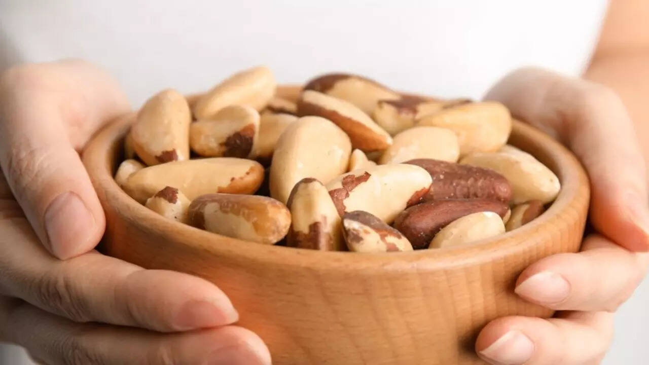 9 health benefits of Brazil nuts—The super snack you’re probably ...