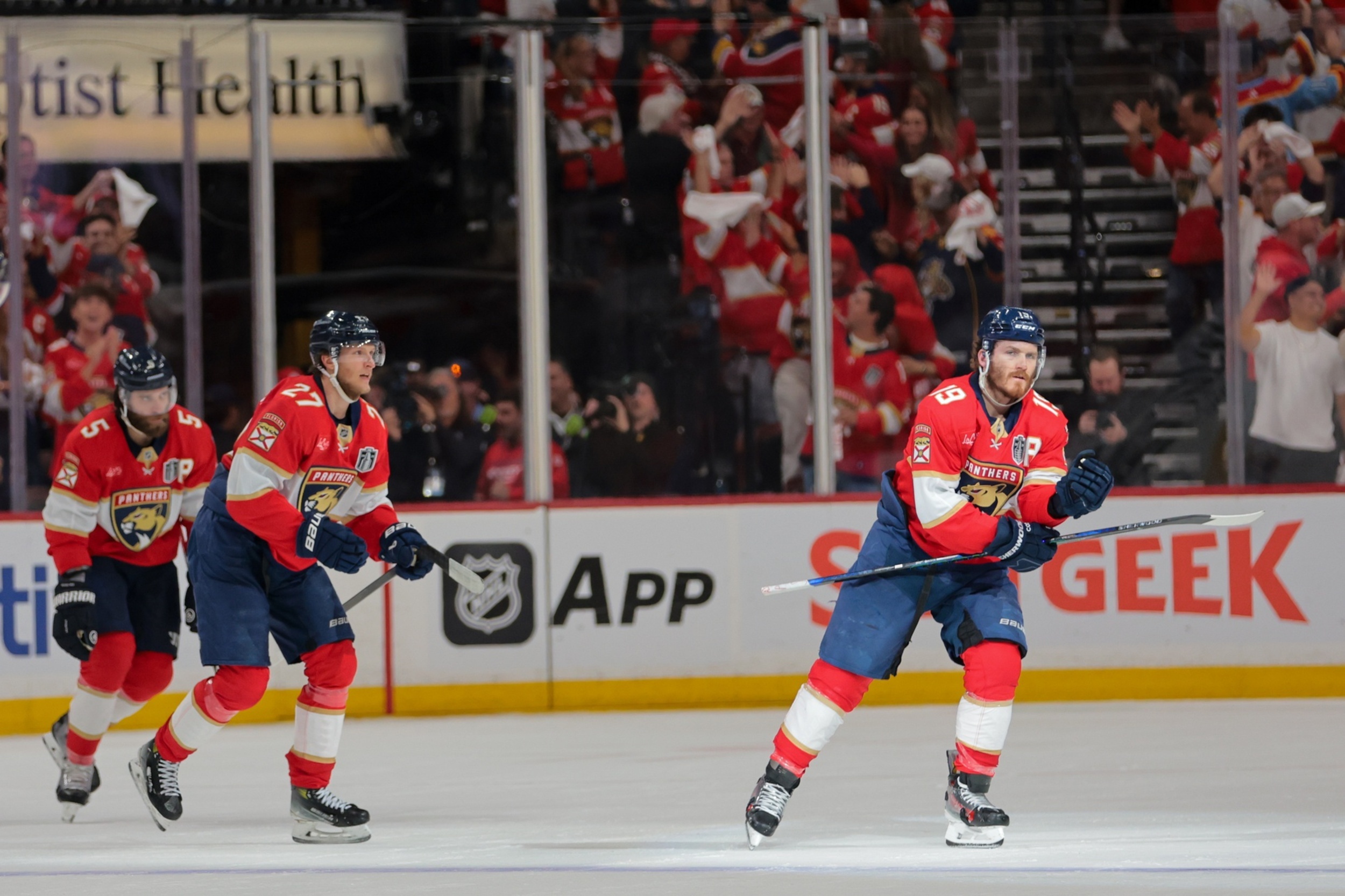 Instant Reaction +22.0: Oilers get rolled over in Game 6 as Panthers ...