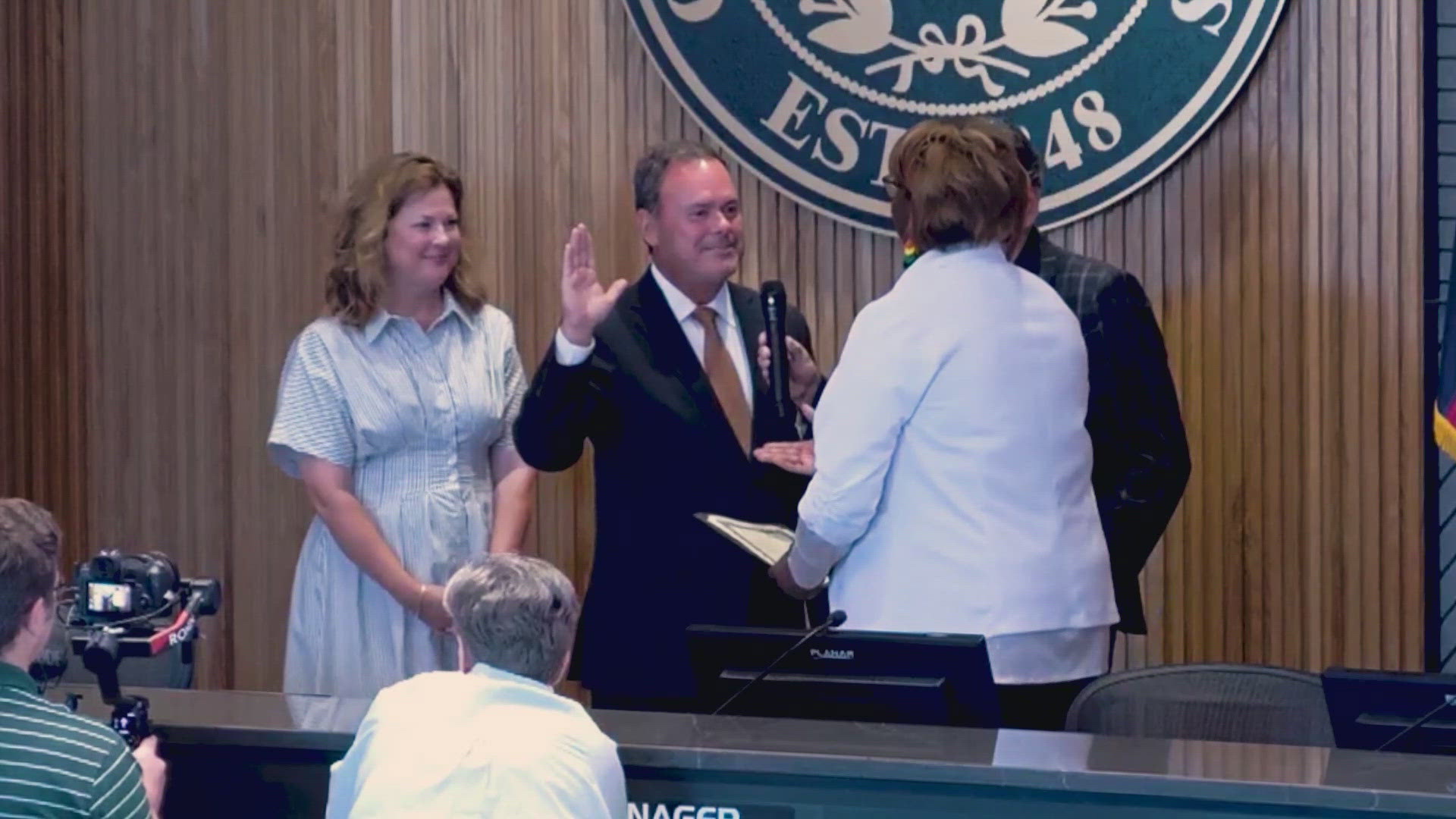 McKinney's new mayor sworn in, vows to fight legislature for local control