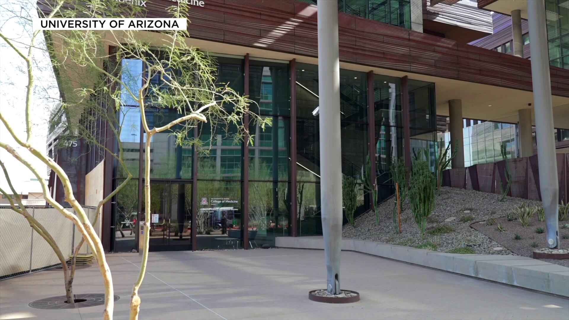 UofA offers 3-year medical degree to tackle Arizona’s doctor shortage