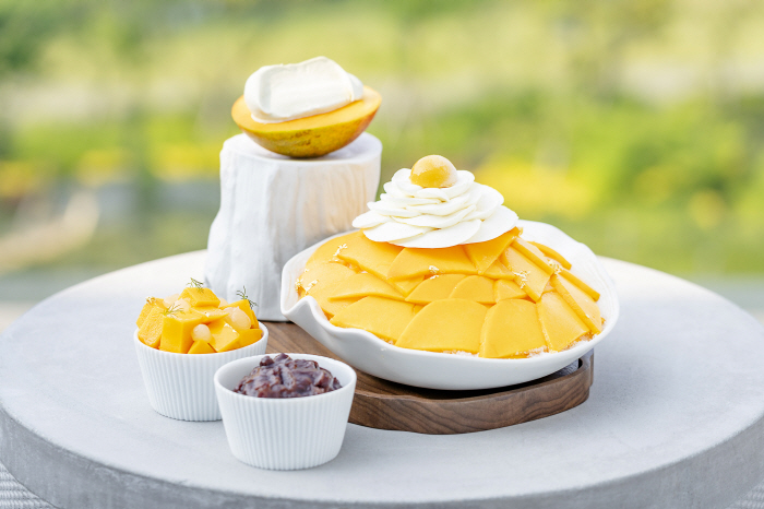 It's a season where you're in love...Rich antioxidants in Apple Mango ...