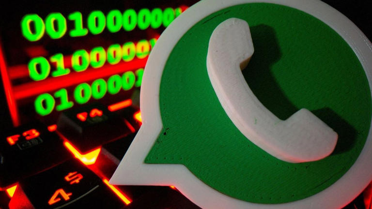 Iran asks people to delete WhatsApp, hints that app is leaking location ...