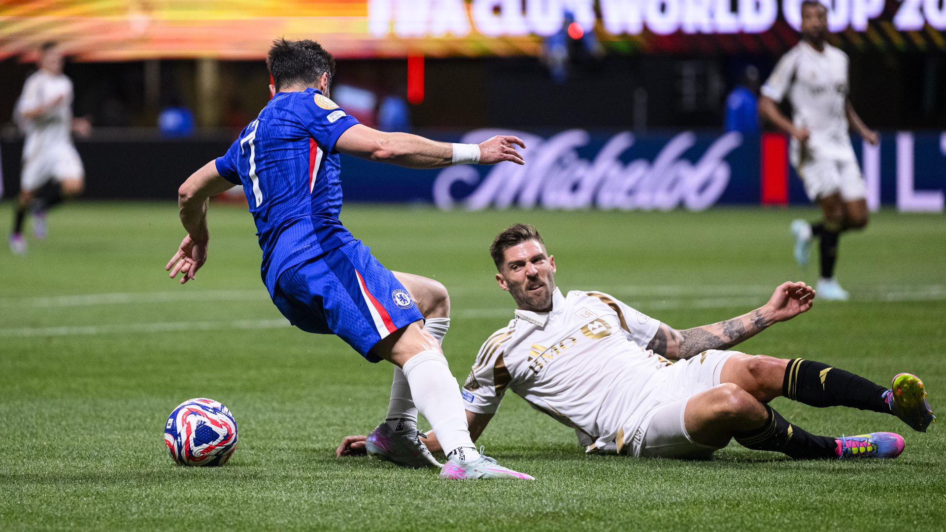 Chelsea 2-0 LAFC, Player Ratings: Pedro Neto chops ‘em down