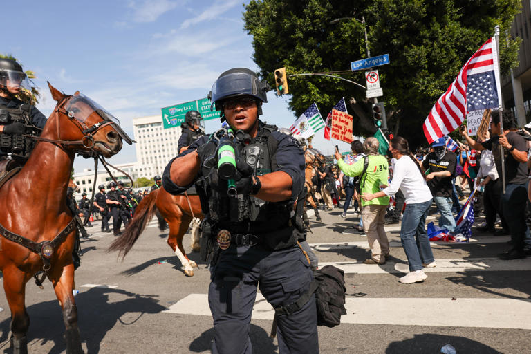 Should Pa. increase penalties for interfering with ICE agents? This ...