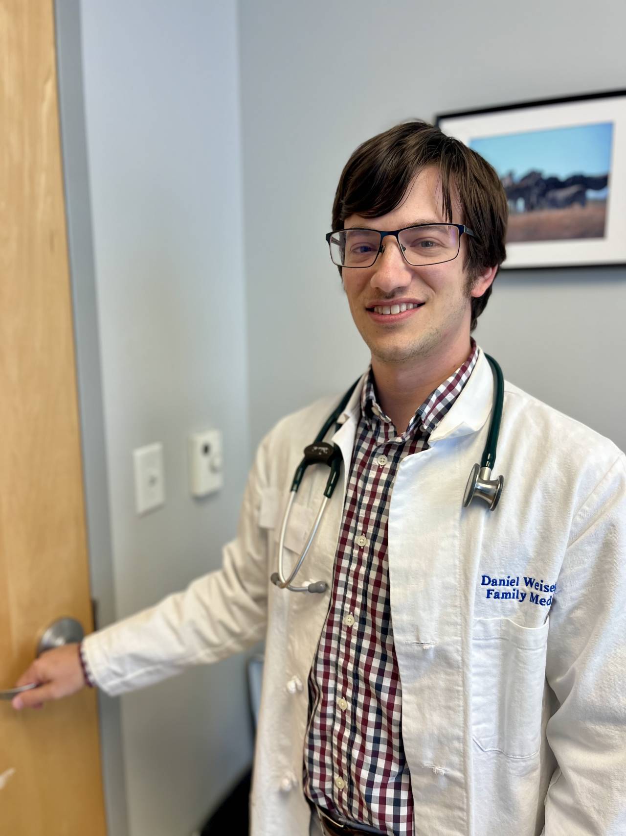 How People Decided It’s OK to Wear AirPods Anywhere, Anytime