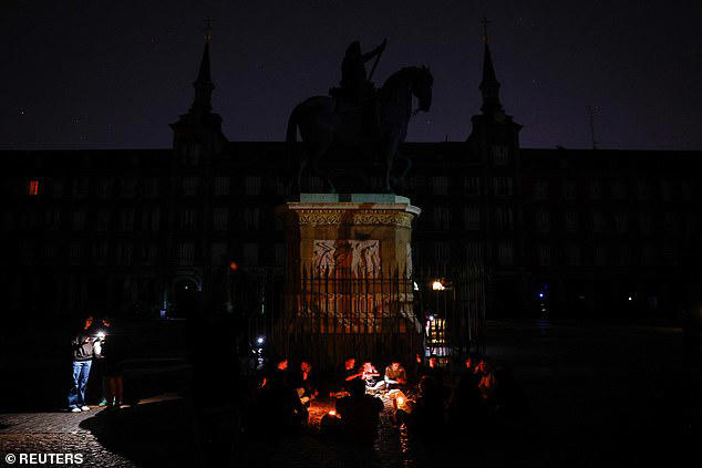 Blame game erupts over Spanish blackouts as government blasts 'poor ...