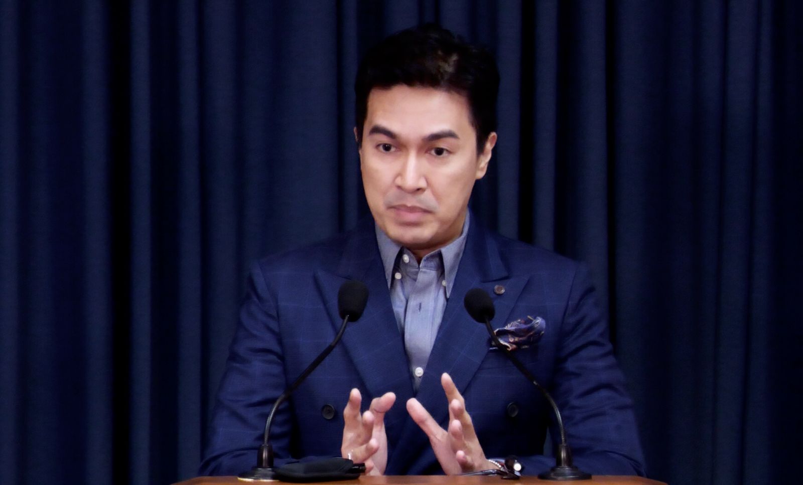 Critics told: Respect impeachment court’s actions or go to SC