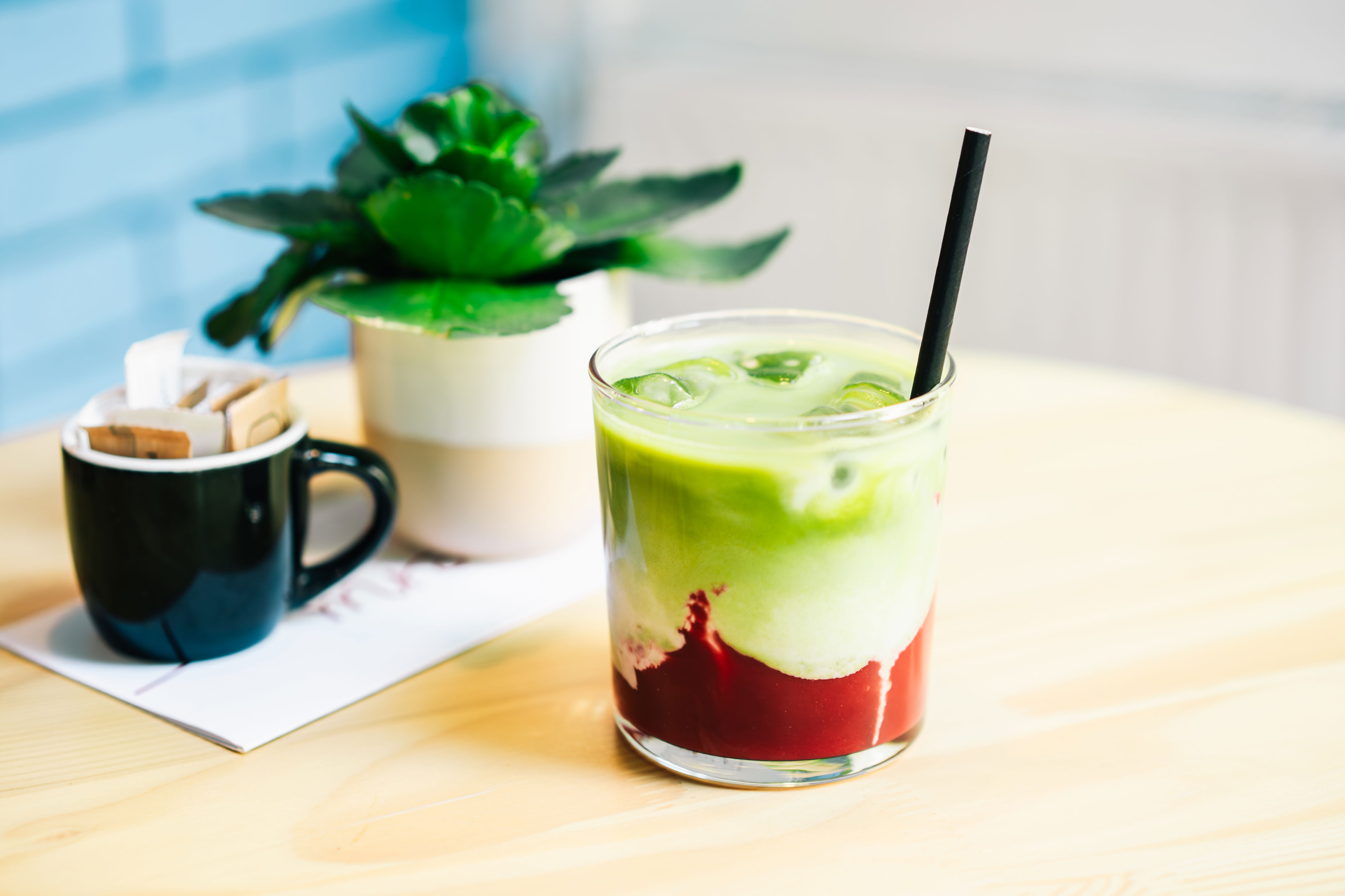 This is how much sugar is in your favourite iced matcha latte