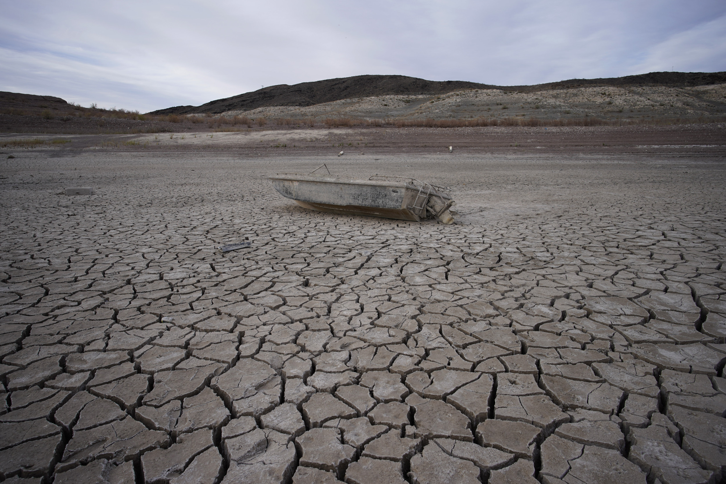 Lake Mead's water projected to hit lowest point on record