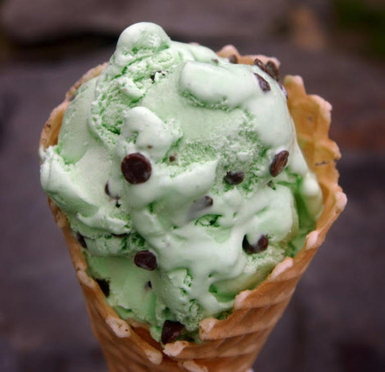 What is the oldest ice cream shop in Rhode Island? It's over 100 years old