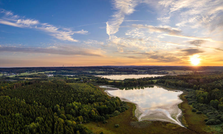 Sommerferien in Rheinland-Pfalz: Schöne Seen zum Entspannen und Baden