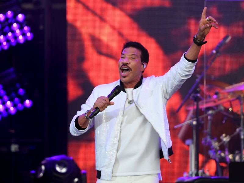 Lionel Richie auf Tour 2025/2026: Diese Auftritte dürfen Sie nicht ...