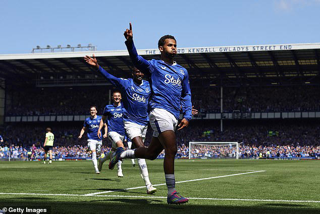 Everton Fixtures - Premier League 2025-26: David Moyes' side begin life ...