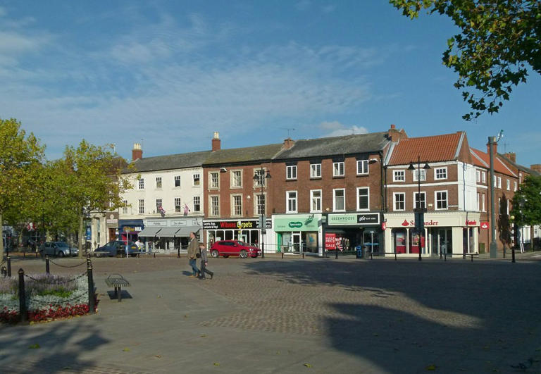The 6 best Nottinghamshire commuter towns that residents are moving to ...