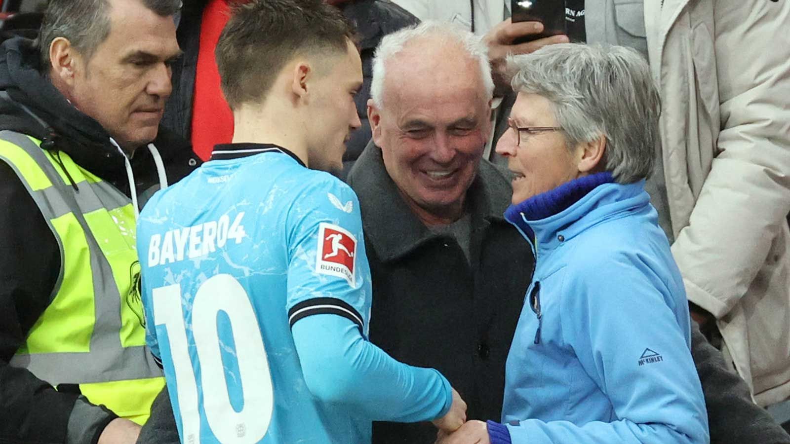 Besondere Maßnahme beim Rekord-Transfer: Eltern von Florian Wirtz kassieren durch Wechsel zum FC ...