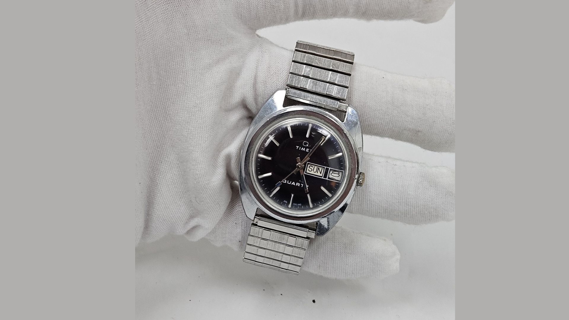 5 Things Boomers Display That Millennials Hide