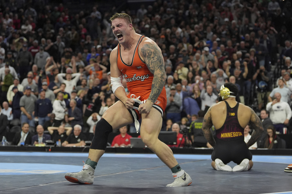 Real American Freestyle wrestling to debut at Cleveland's Wolstein ...