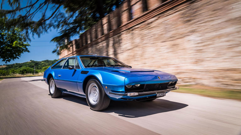Driving a Jarama: The Unsung Great Lamborghini