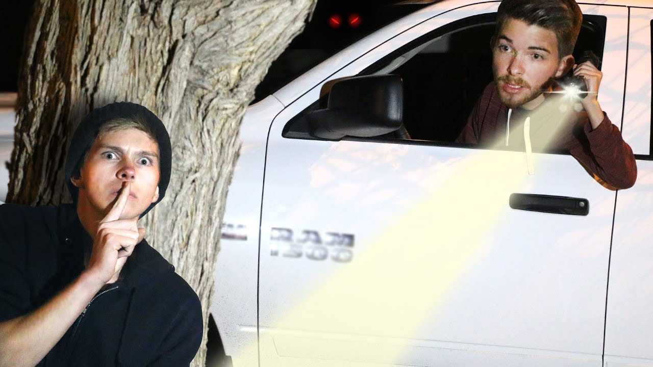 Never Play Hide and Seek Manhunt at 1AM (SCARY)