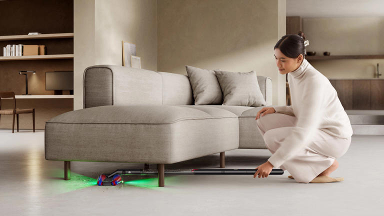 Dyson just made the world's slimmest vacuum cleaner – and after trying ...