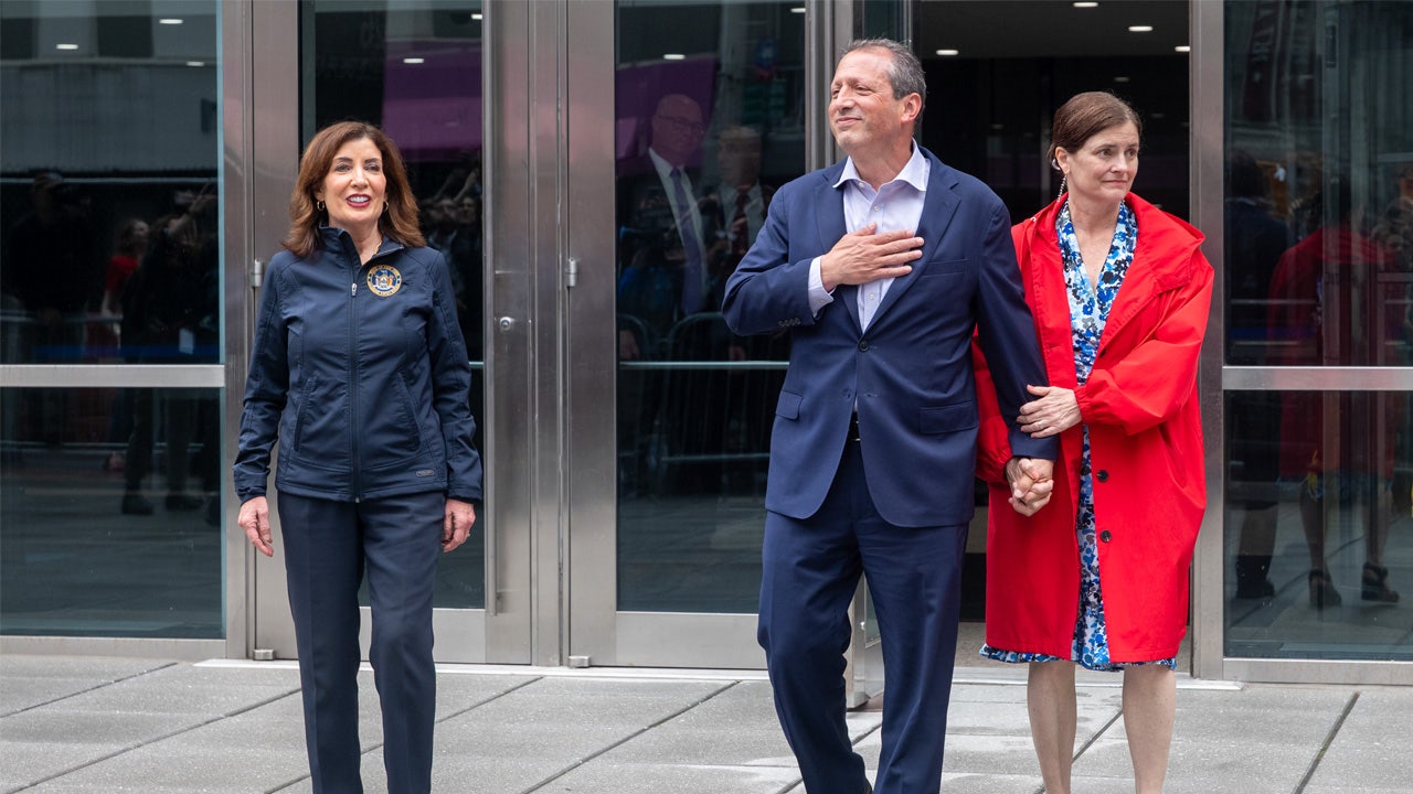 NYC election update: New poll on who's ahead in mayor's race; Lander ...