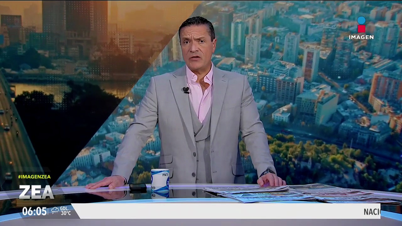 Niña es captada bailando en el escenario de un bar en Veracruz