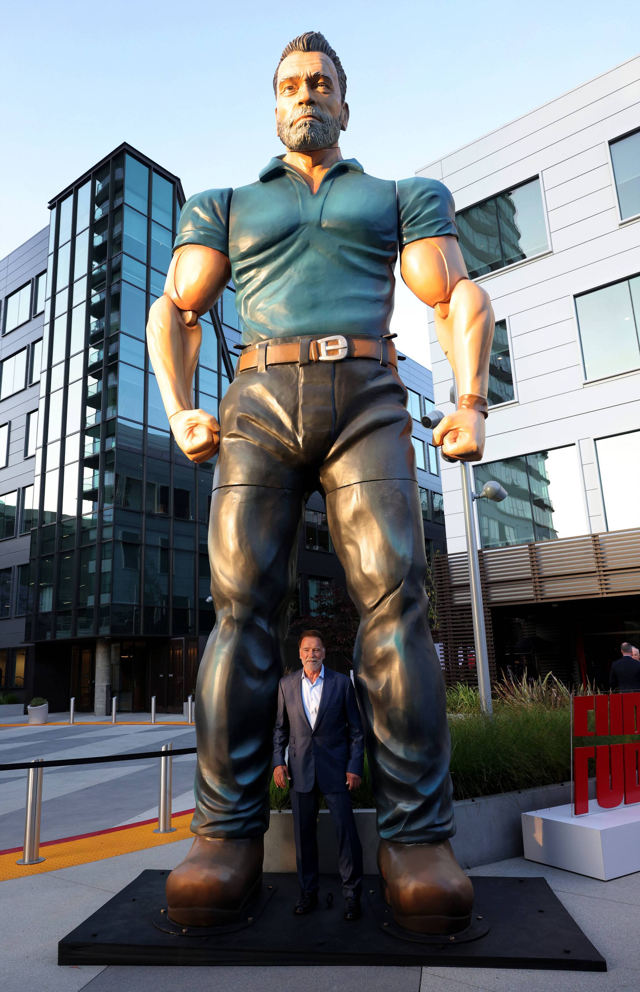 Arnold Schwarzenegger in der Netflix-Serie „Fubar“: Action mit ...