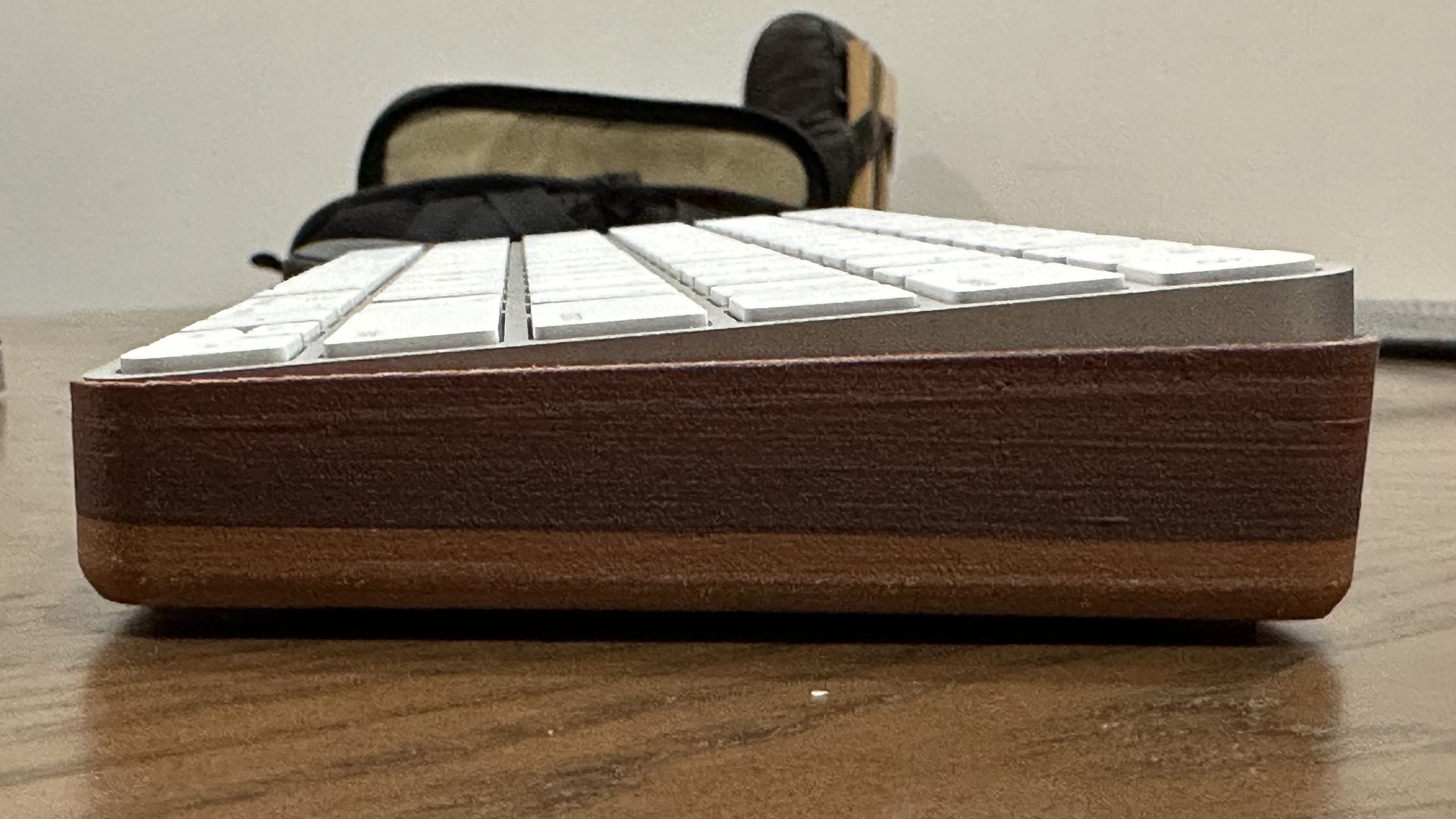 An ex-Apple Vision Pro engineer turned a Steam Deck into an all-in-one ...