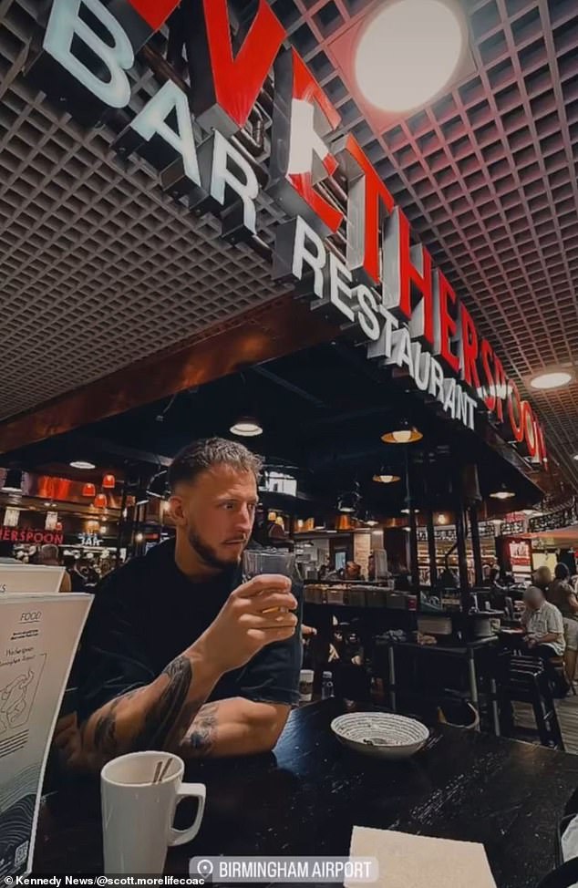 Common Ryanair cost-saving tactic backfires as furious holidaymaker ...